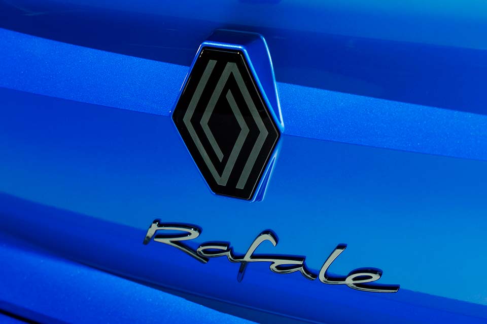 O novo Renault Rafale | Automais