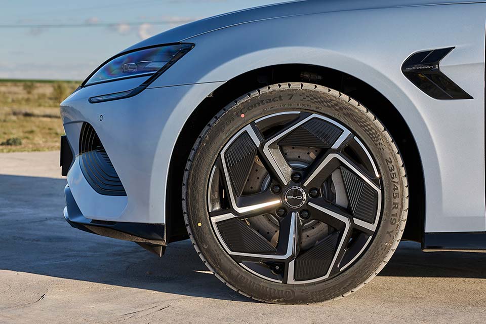 Tudo o que há para saber do novo BYD Seal | Automais