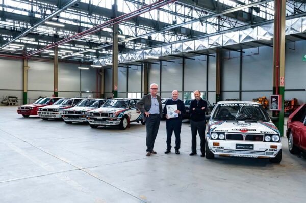 Lancia e Departamento Heritage da Stellantis certificam o Lancia Delta ...