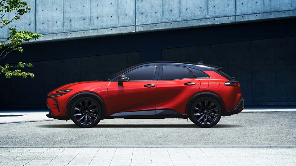 Toyota apresenta o novo Crown Sport Hybrid no Japão | AutoSport