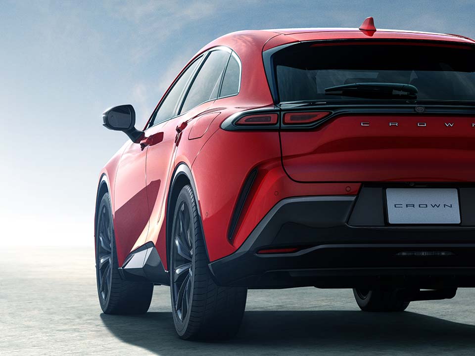 Toyota apresenta o novo Crown Sport Hybrid no Japão | AutoSport