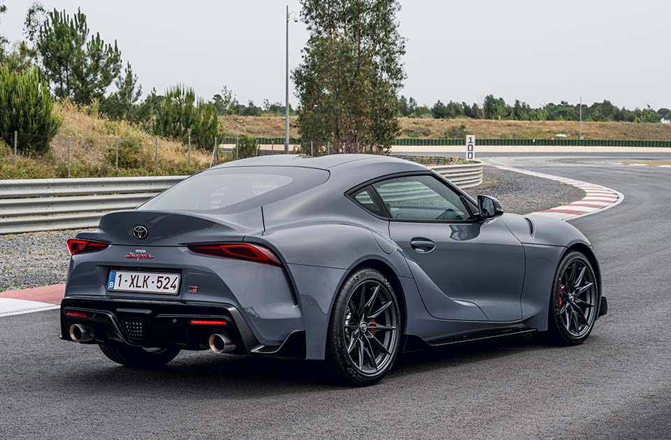 Toyota GR Supra Legacy 3.0 Turbo – Ensaio Teste | Automais