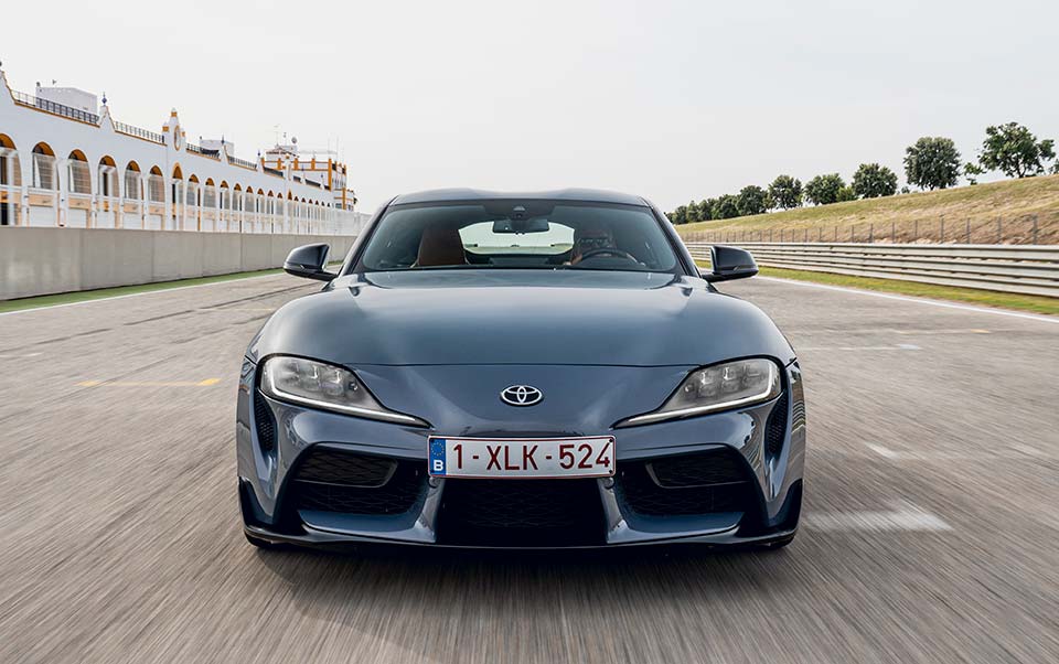 Toyota GR Supra Legacy 3.0 Turbo – Ensaio Teste | Automais
