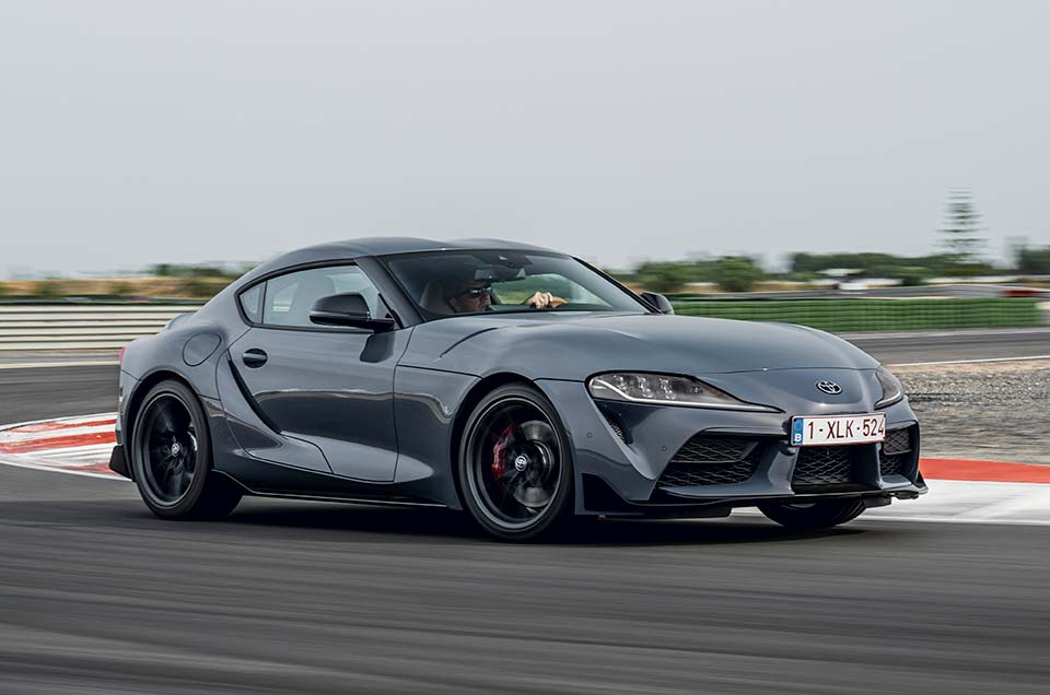 Toyota GR Supra Legacy 3.0 Turbo – Ensaio Teste | Automais